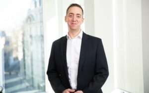 Mark Eade - Blick Rothenberg